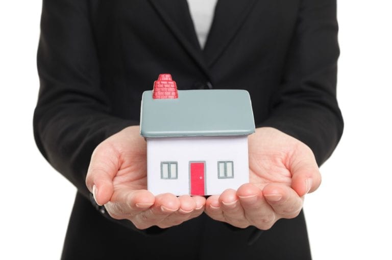 Should You Offer a Discount When You Sell an Outdated Home? | Florida ...